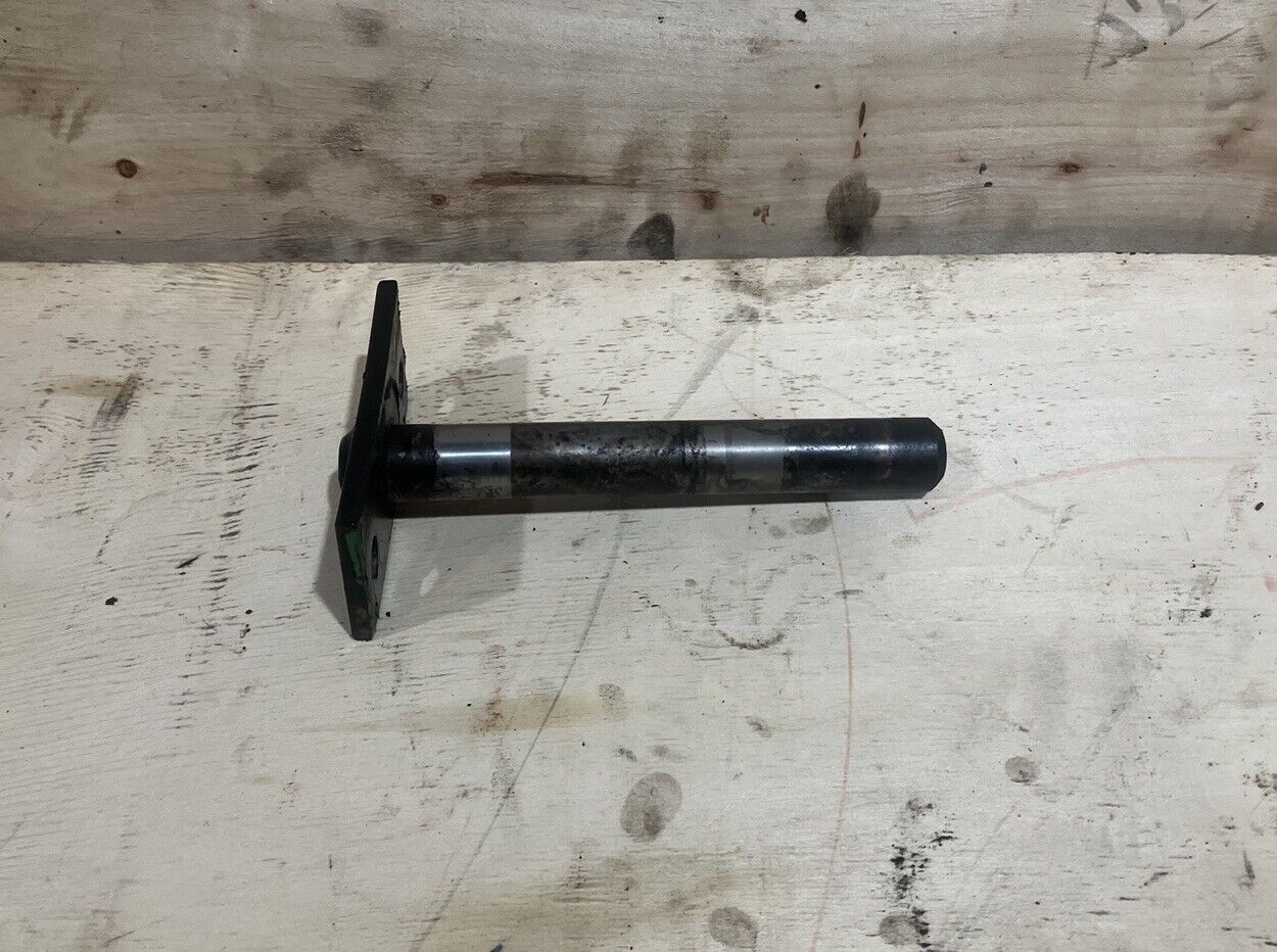 John Deere 3235B Mower Rear Axle Pivot Pin TCA12455 TCA14994 AM104244 ...