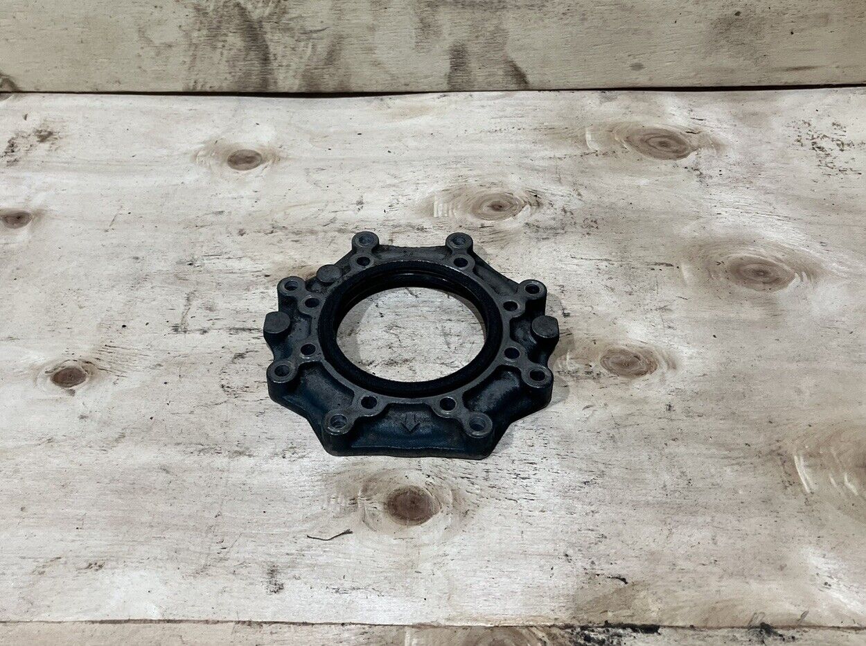 Kubota D722-E Diesel Engine Rear Main Oil Seal Housing 15841-04815 ...